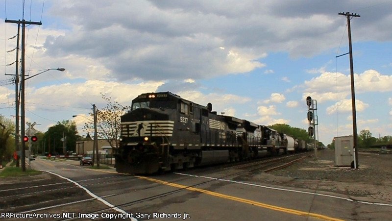 NS 9237, 1011, & 8424